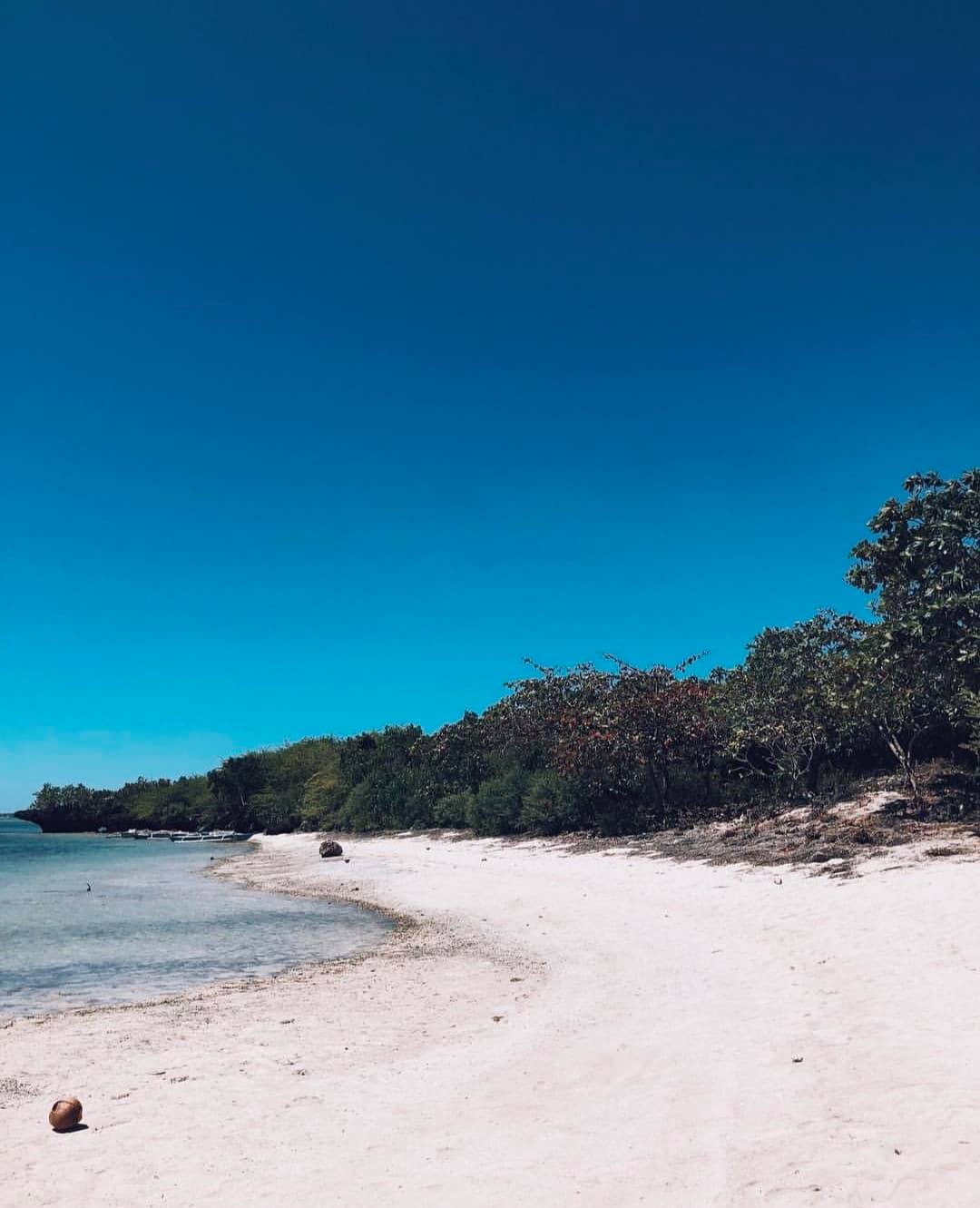 5 Things You Need To Know About Sulpa Island - Affordable island ...